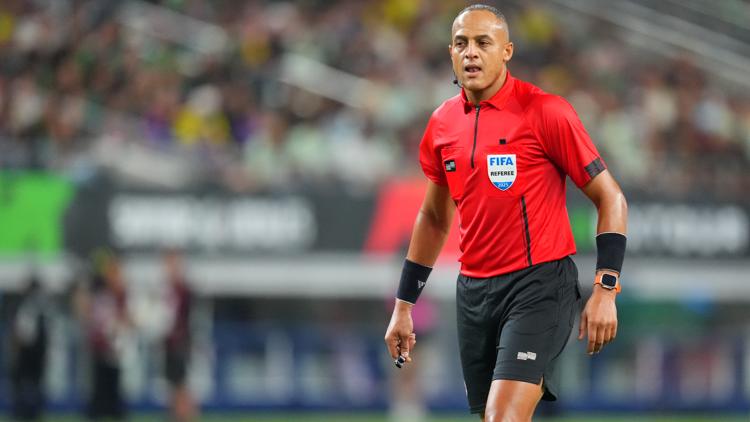 This resident Texan will referee Netherlands-Japan at 'Dallas Stadium'