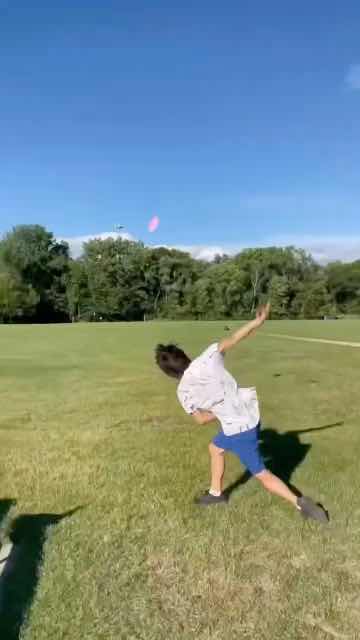 This edit!🥏🤯 Disc golf