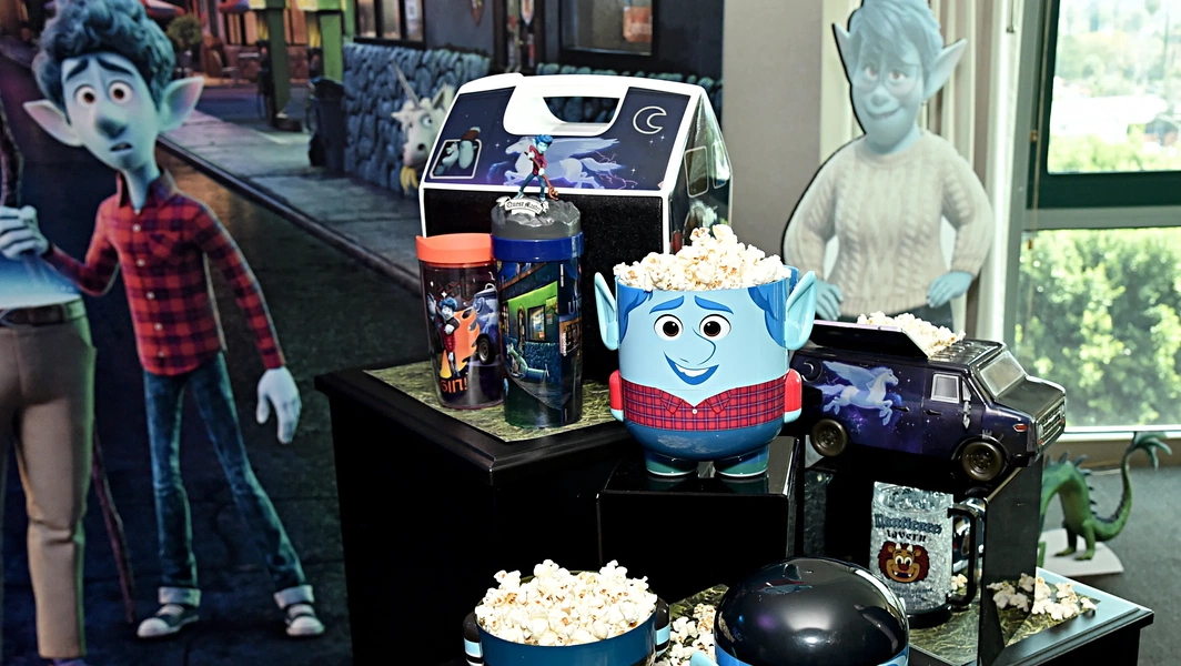 9 Disney Easter eggs and fan theories