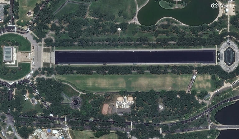 Before-and-after satellite photos show Trump's changes to the Lincoln ...