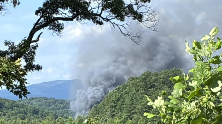Train carrying ethanol derailed near Lancing in Morgan County