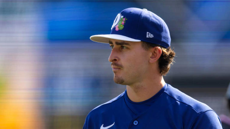 Dodgers announce Justin Wrobleski news during Pirates game