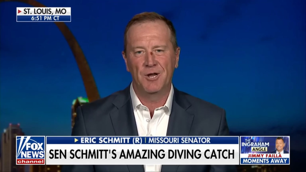 Sen. Eric Schmitt details diving catch that left him bloodied