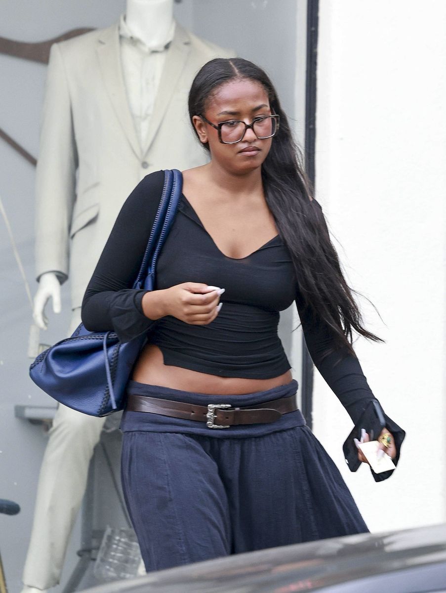 Sasha Obama turns 25: Michelle's heartfelt birthday tribute to her ...