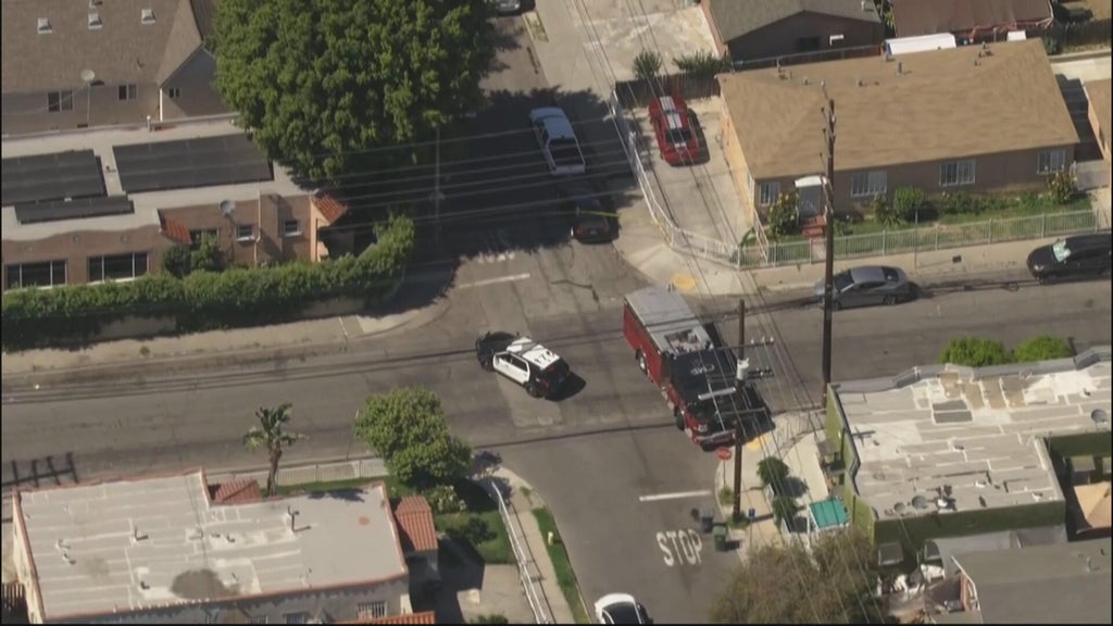Compton neighborhood evacuated after resident finds explosives at home