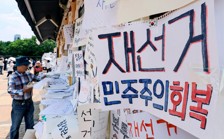Left out of political discourse, young Koreans turn up the dial on ...