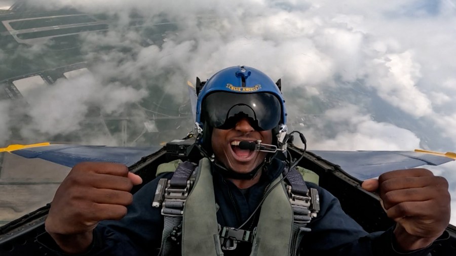 Bengals safety Jordan Battle gets wild ride with Blue Angels ahead of ...