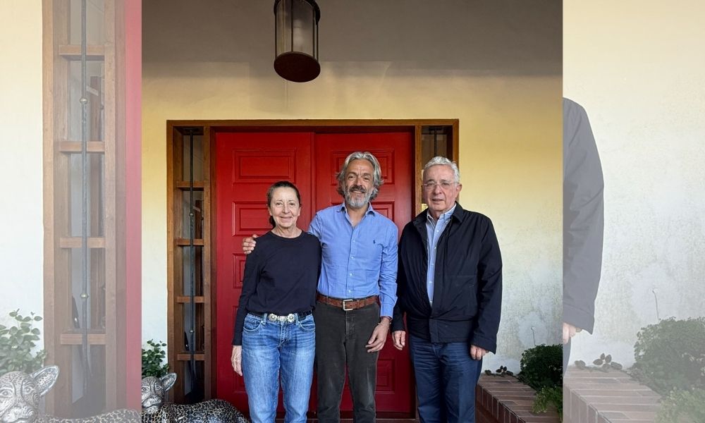 El expresidente Álvaro Uribe y Juan Daniel Oviedo se reunieron