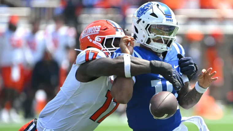 Patriots only 2nd-rd pick left in NFL refusing to sign contract