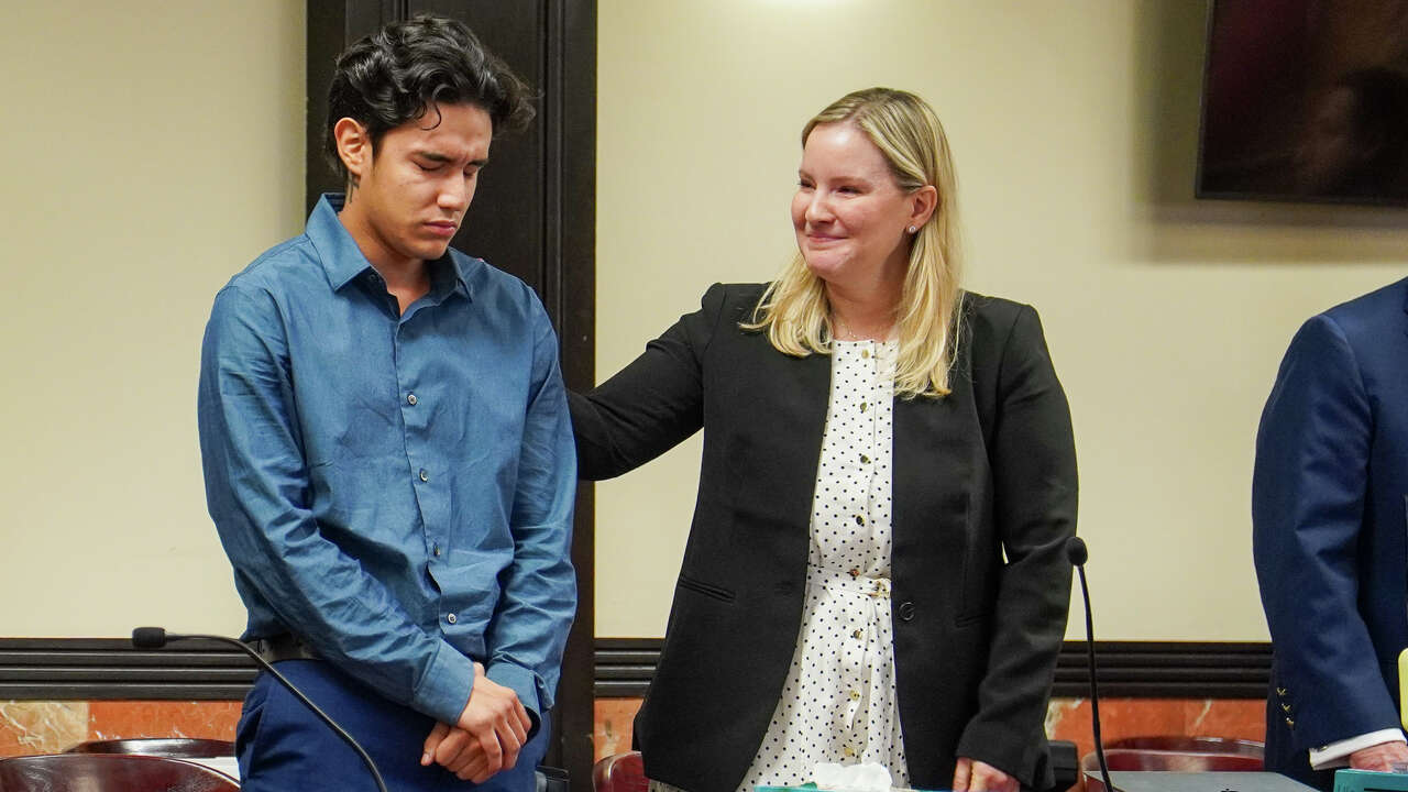 Roan Alejandro Diaz found not guilty in 2023 fatal stabbing; claimed ...