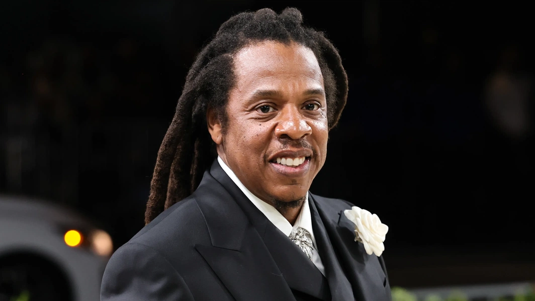 19 celebrities with billion-dollar fortunes