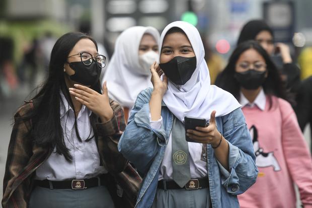 Kualitas udara Jakarta tercatat sangat tidak sehat, warga diimbau pakai ...