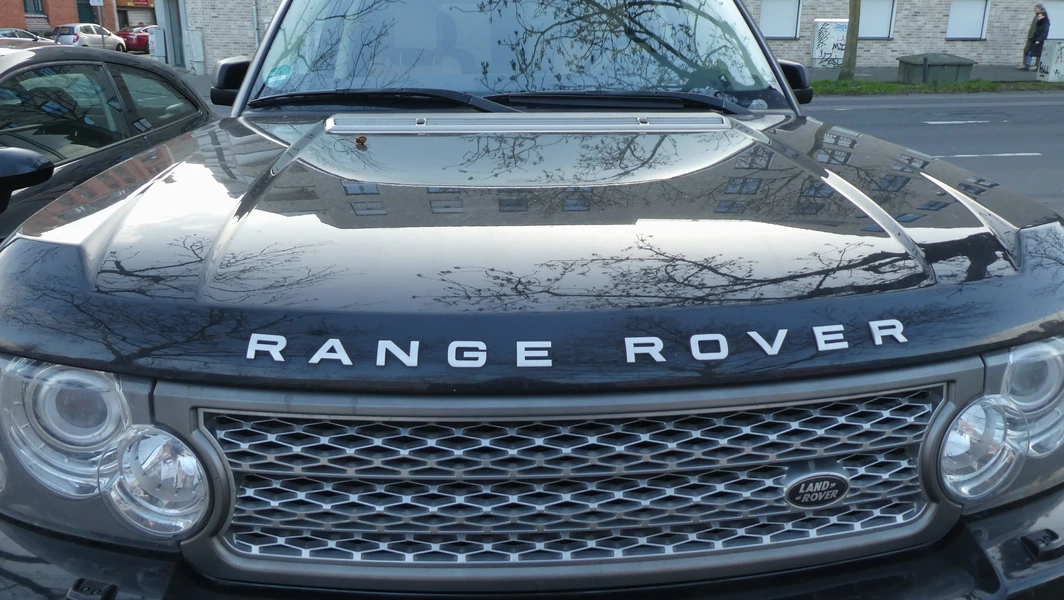 9 SUVs with high maintenance and repair costs