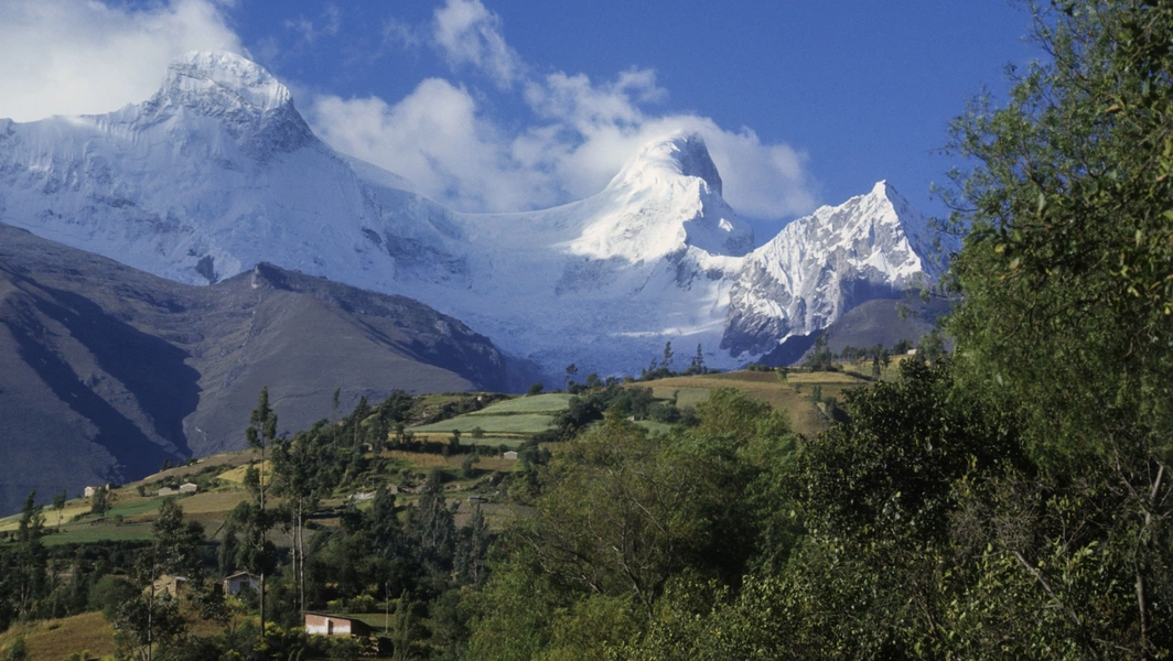 15 mountains and high-altitude destinations worldwide