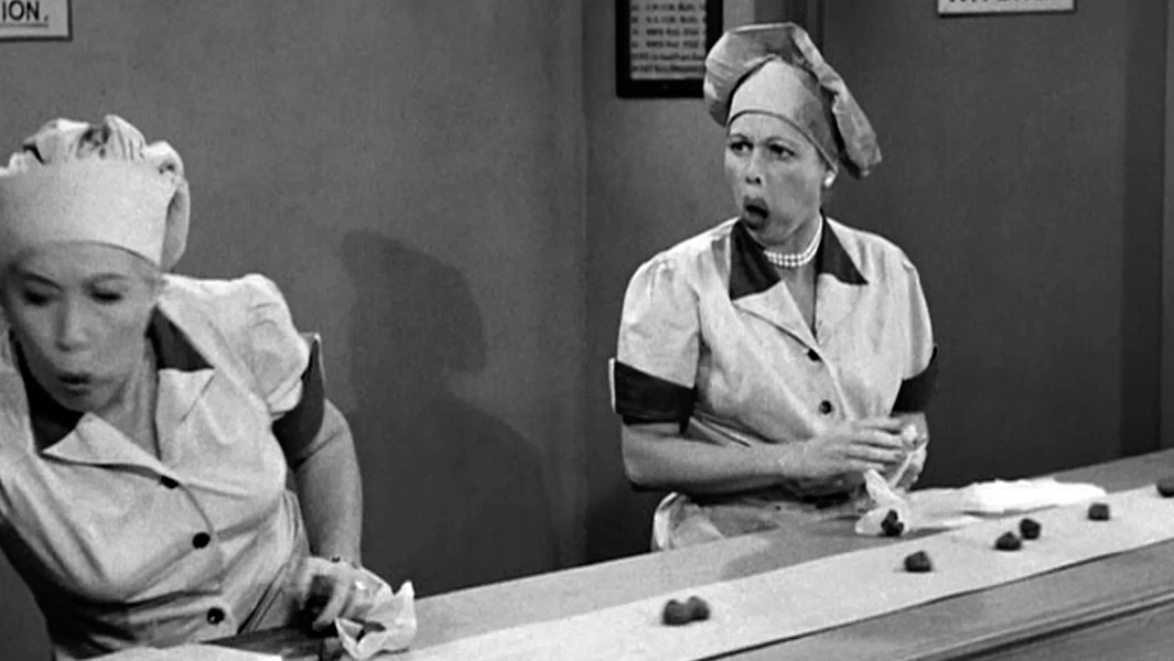 12 unforgettable comedic moments from early television