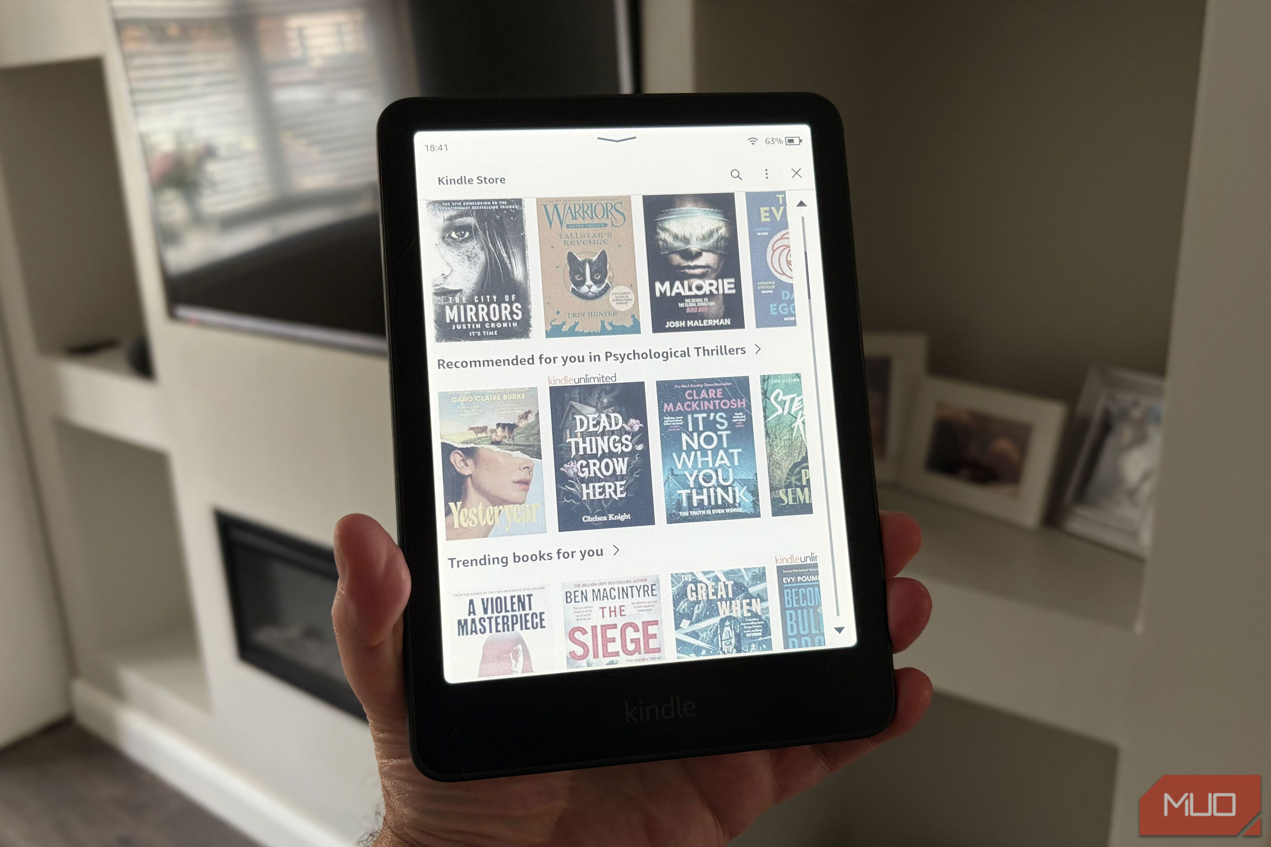 I ditched my iPad for comics thanks to this new e-reader
