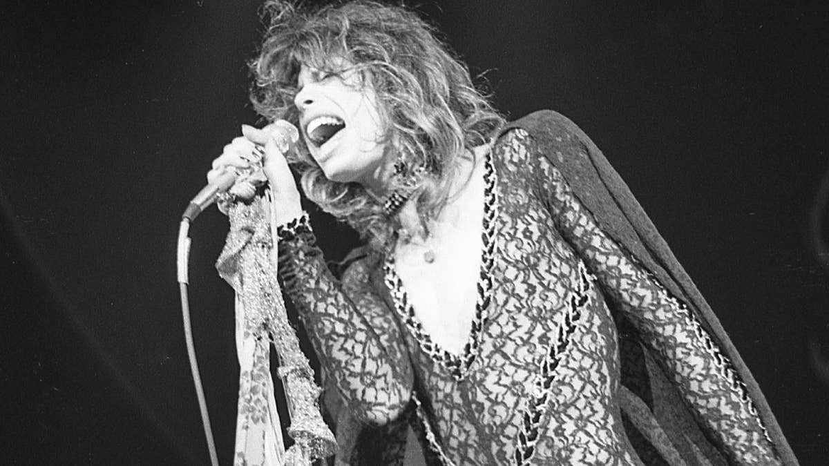 Aerosmith's greatest hits album reaches No. 8 on Billboard charts 50 ...