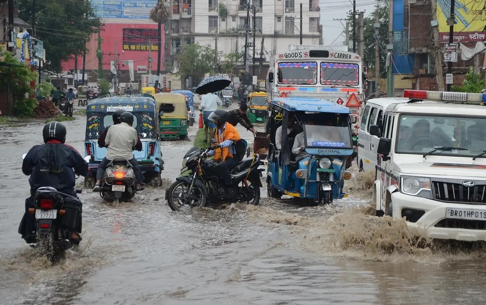 IMD issues severe storm alerts as toll rises in UP, Bihar