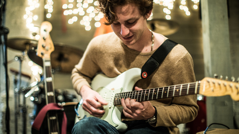 Electric guitars explained: How do they work?
