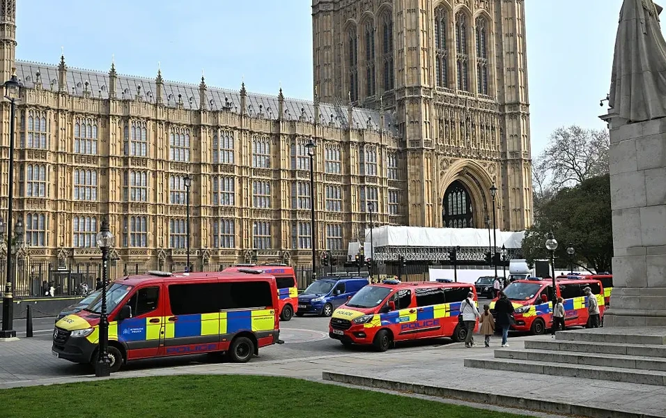 Parliament probes night-time trespass amid guard sleep claims
