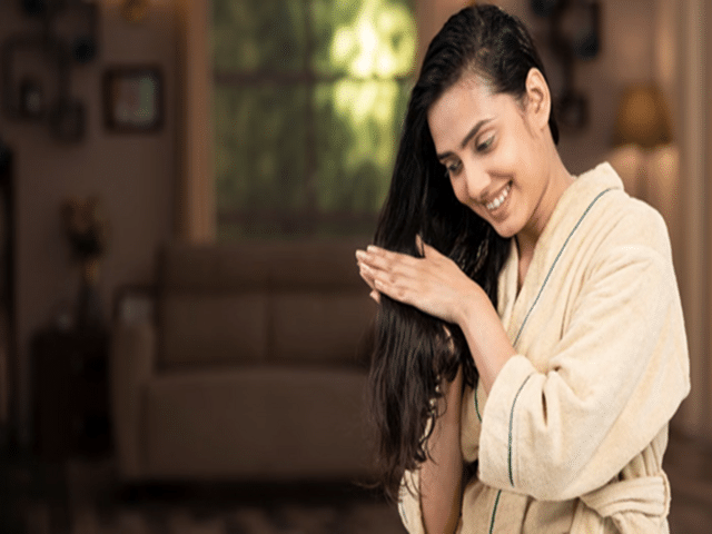Hair care tips: Experiencing hair loss or an oily scalp? Find out which ...
