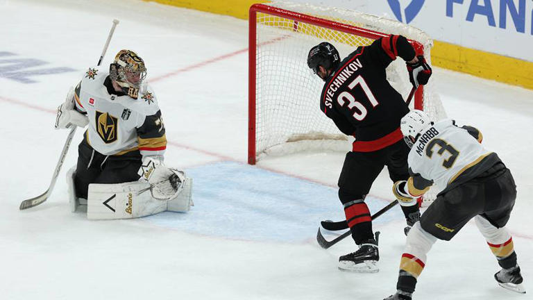 The Hurricanes' top line recaptures its magic, leads the team to a huge ...