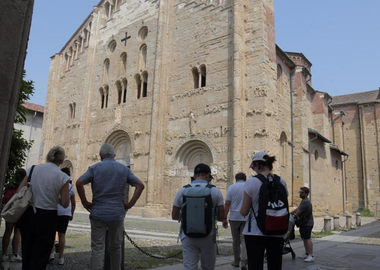 Restauri a San Michele Maggiore. Il laboratorio a tutto campo un ...