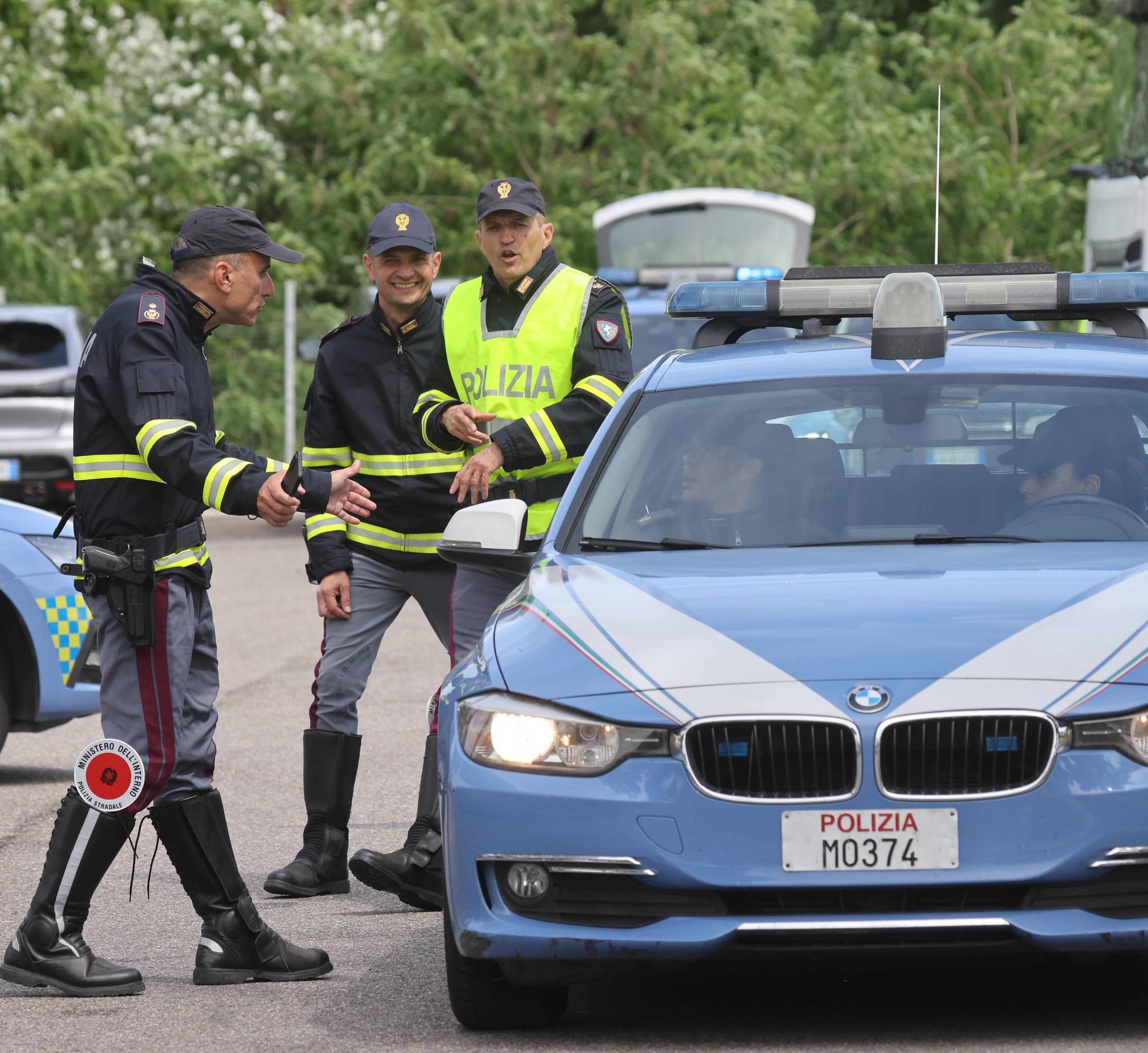 Giovane truffato, via gli ori. Arrestati finti carabinieri