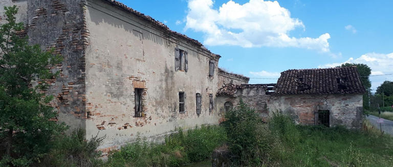 Una nuova vita per lo storico mulino: «Grande atto di amore»