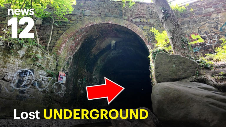 Restaurant owner sees dozens of schoolgirls crawl out of drain onto ...