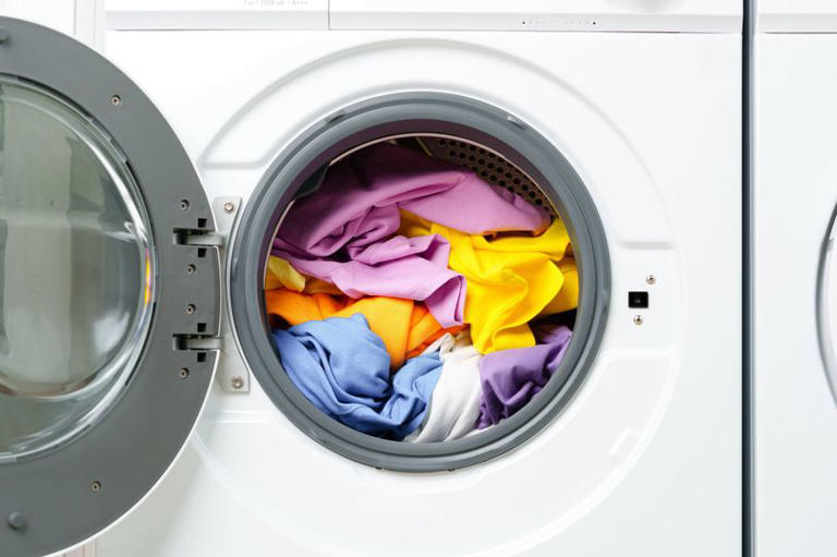 Washing machine users in UK told to avoid one common item - use this ...