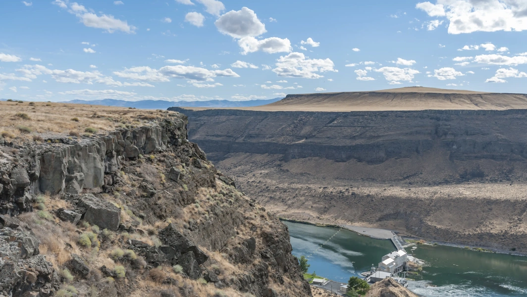 Hells Canyon: Geology, history, and adventure