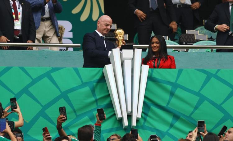 En images. Shakira ambiance Mexico, Salma Hayek… Les temps forts de la ...