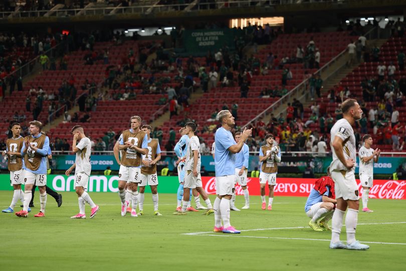 Ireland's conquerors Czechia lose opening World Cup game as ex-Celtic ...