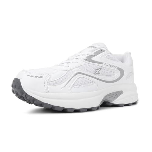 How to choose the right sports shoes for your workout routine
