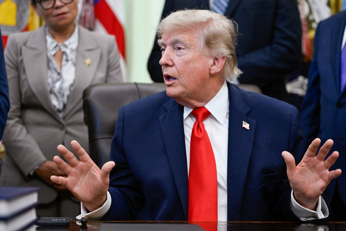 Iran live: Trump reposts claims Tehran peace deal 'never been closer'