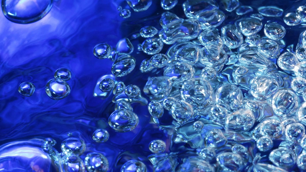 Safe practices for microwaving water