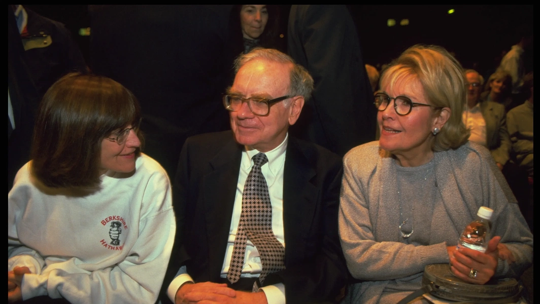 Warren Buffett’s principles for raising grounded, capable children