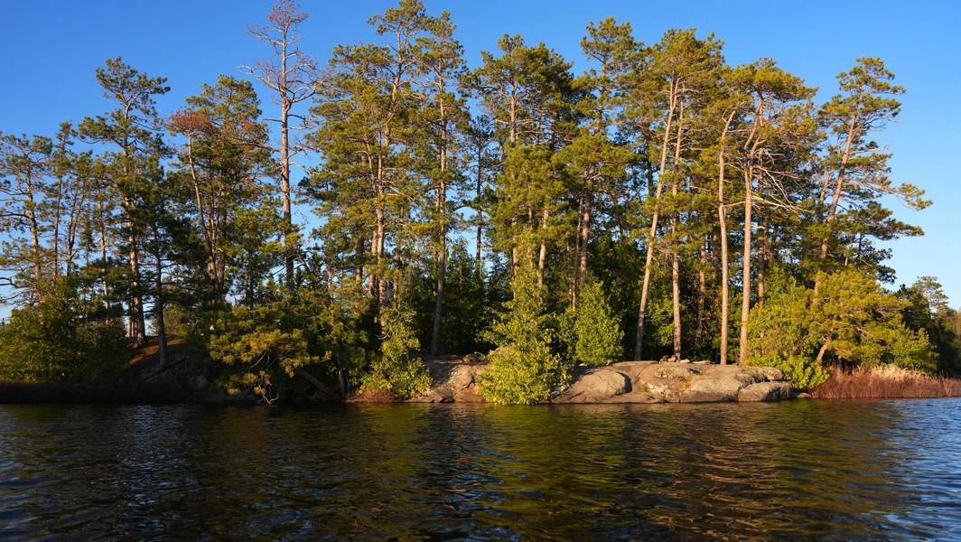 11 scenic Minnesota lake destinations