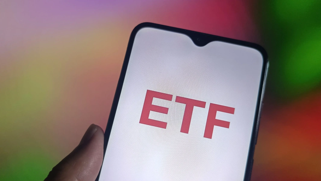 8 dividend ETFs for income and stability