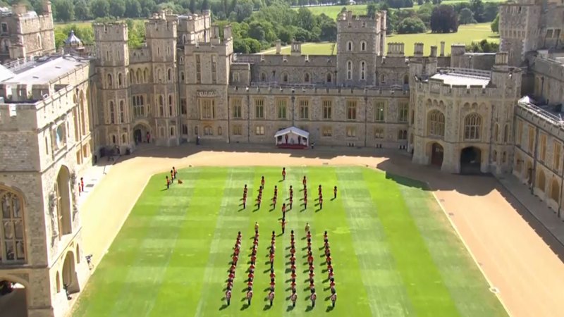 Details revealed about the Queen's upcoming birthday parade, Trooping ...