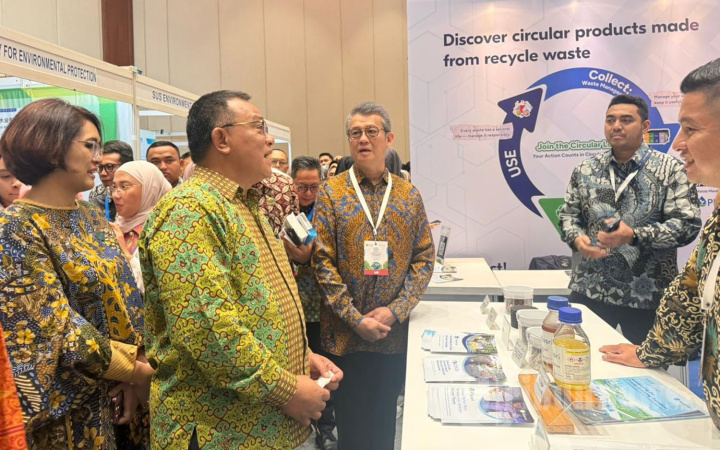 Inovasi pengelolaan sampah plastik Chandra Asri Group di Invirotech 2026