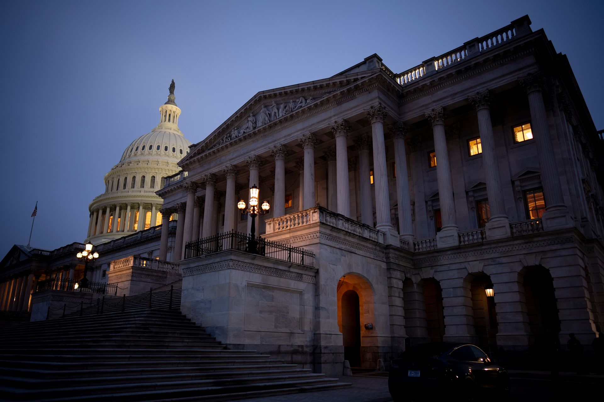 US Senate committee backs $750 million in Ukraine aid in 2027 defense ...