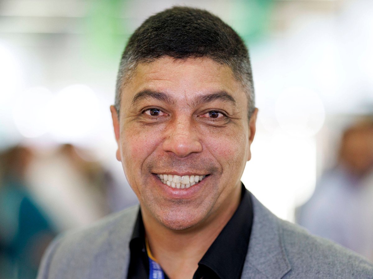 Bayern-Legende Giovane Elber freut sich über ersten Enkel