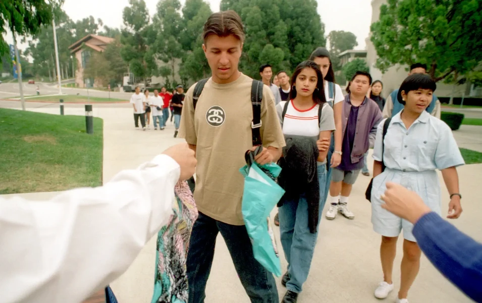 Experts outline key steps for a smooth college transition