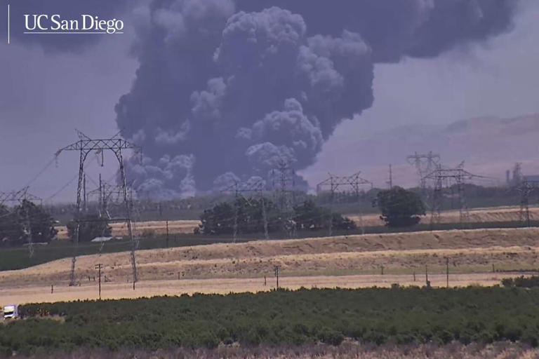 Smoke visible for miles as fire erupts at Tracy medical warehouse
