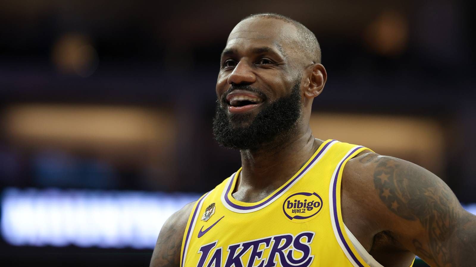 "Michael Jordan würde das Gleiche sagen": LeBron James heizt GOAT ...