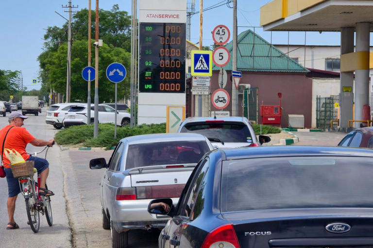 Fuel shortages hit Crimea as Kyiv steps up drone attacks