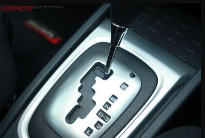 Bikin dompet menjerit, urungkan niat beli mobil matic bekas jika ada ...