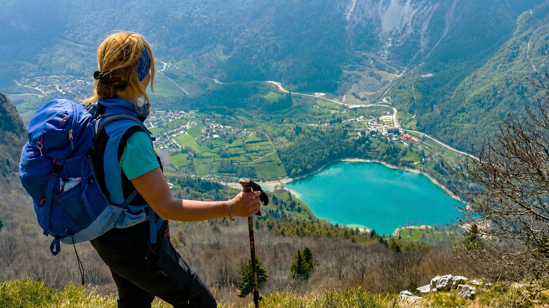 Trekking panoramico dal lago di Tenno alla vetta del Misone